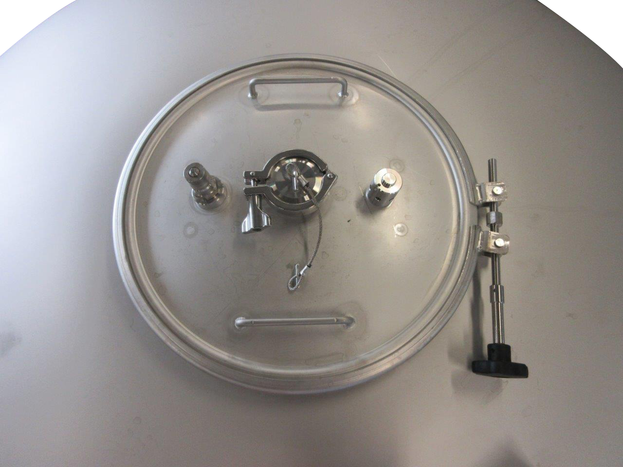 Cornerstone Tank: 555 Gallon Starker Jacketed Container - Silver State ...