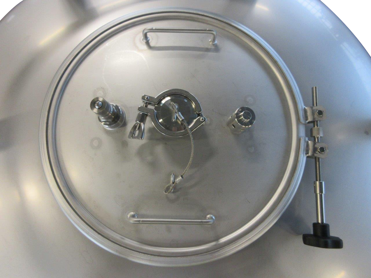 Cornerstone Tank: 178 Gallon Starker Jacketed Container - Silver State ...